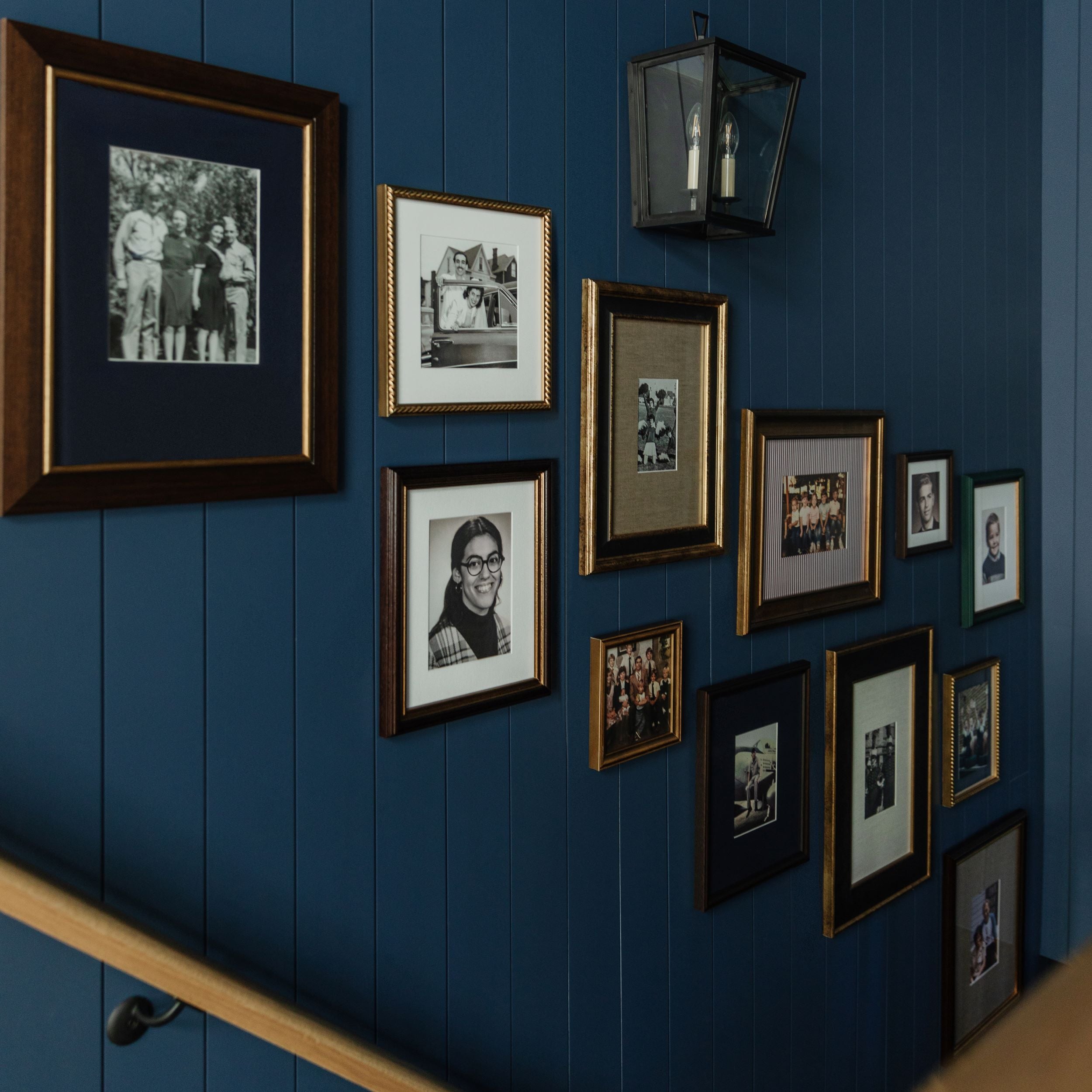 The Antiqued Staircase – Framebridge