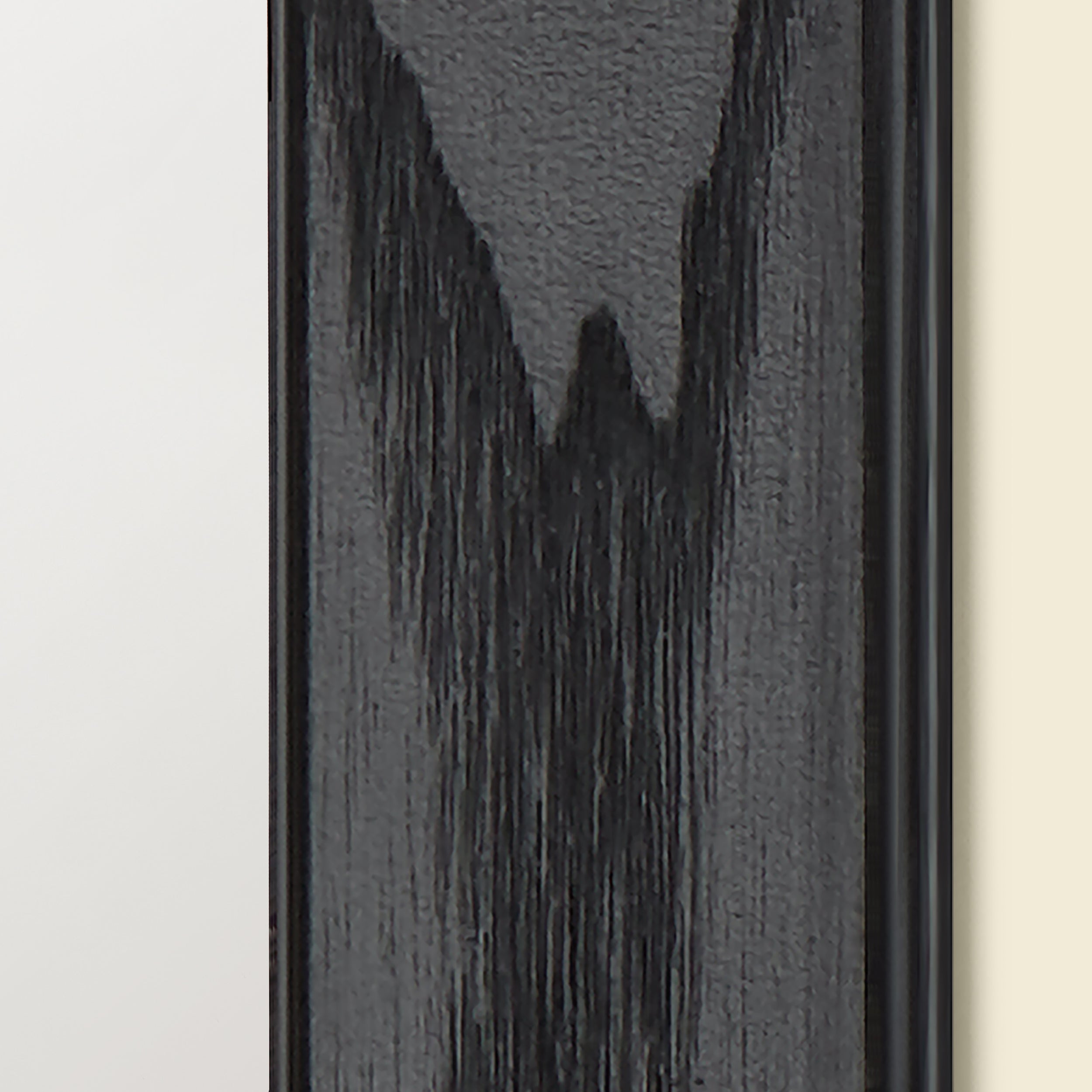 Black Ash Angled – Framebridge