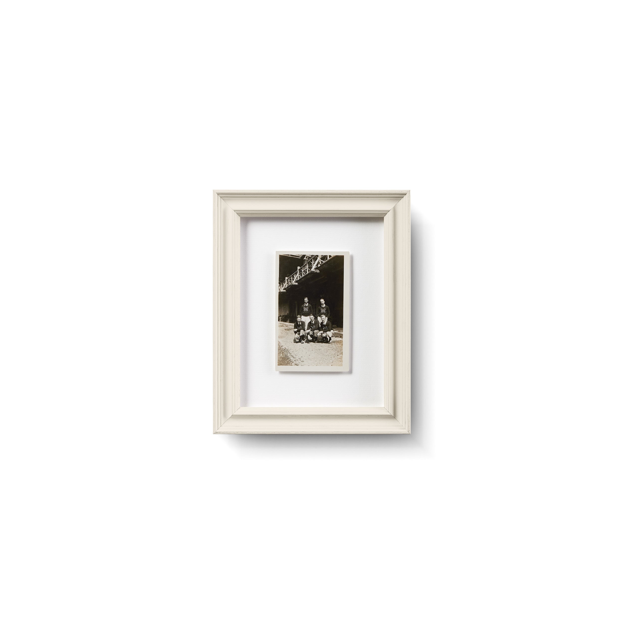 School House White [Prof. 01] – Framebridge