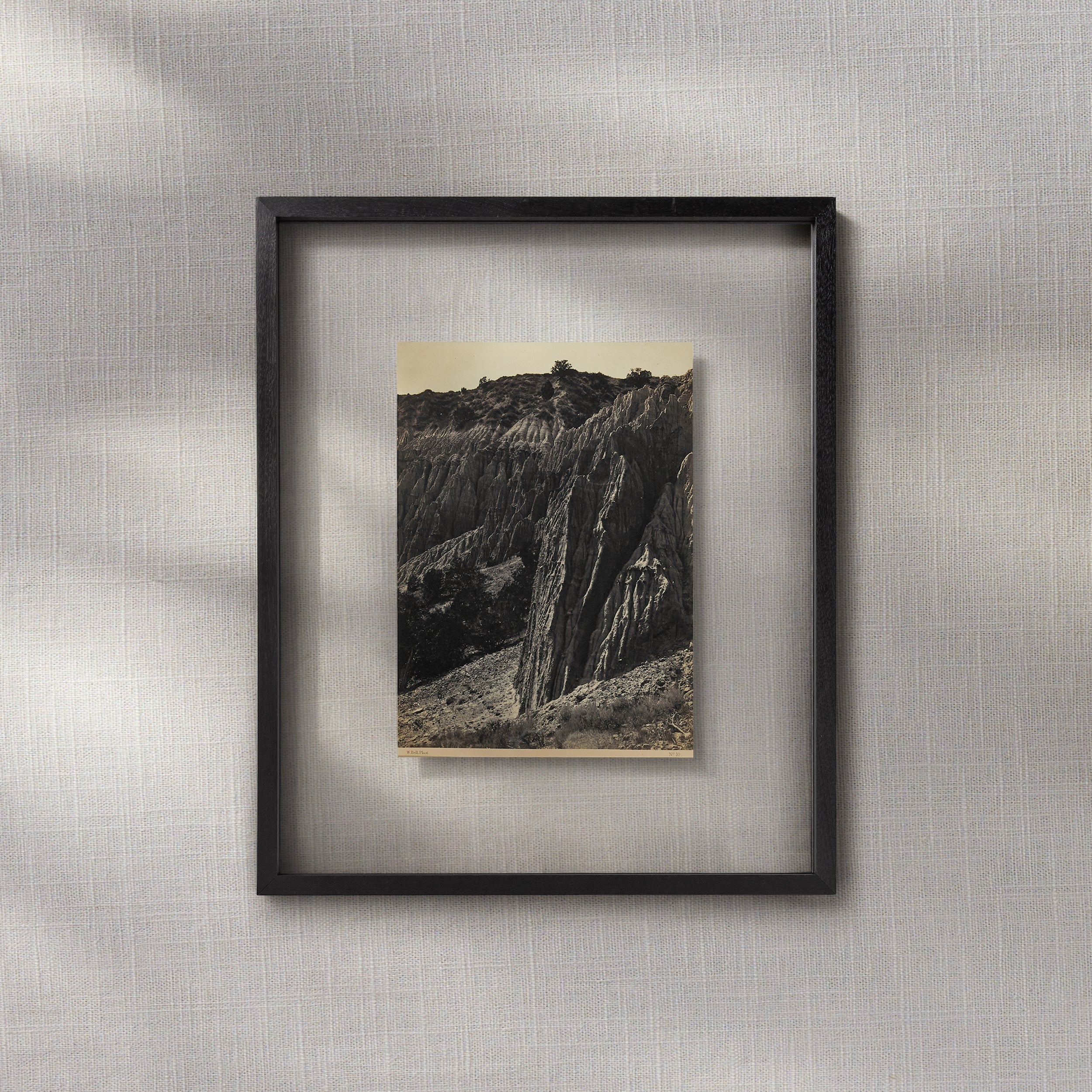 Black Walnut Gallery with Clear Float – Framebridge