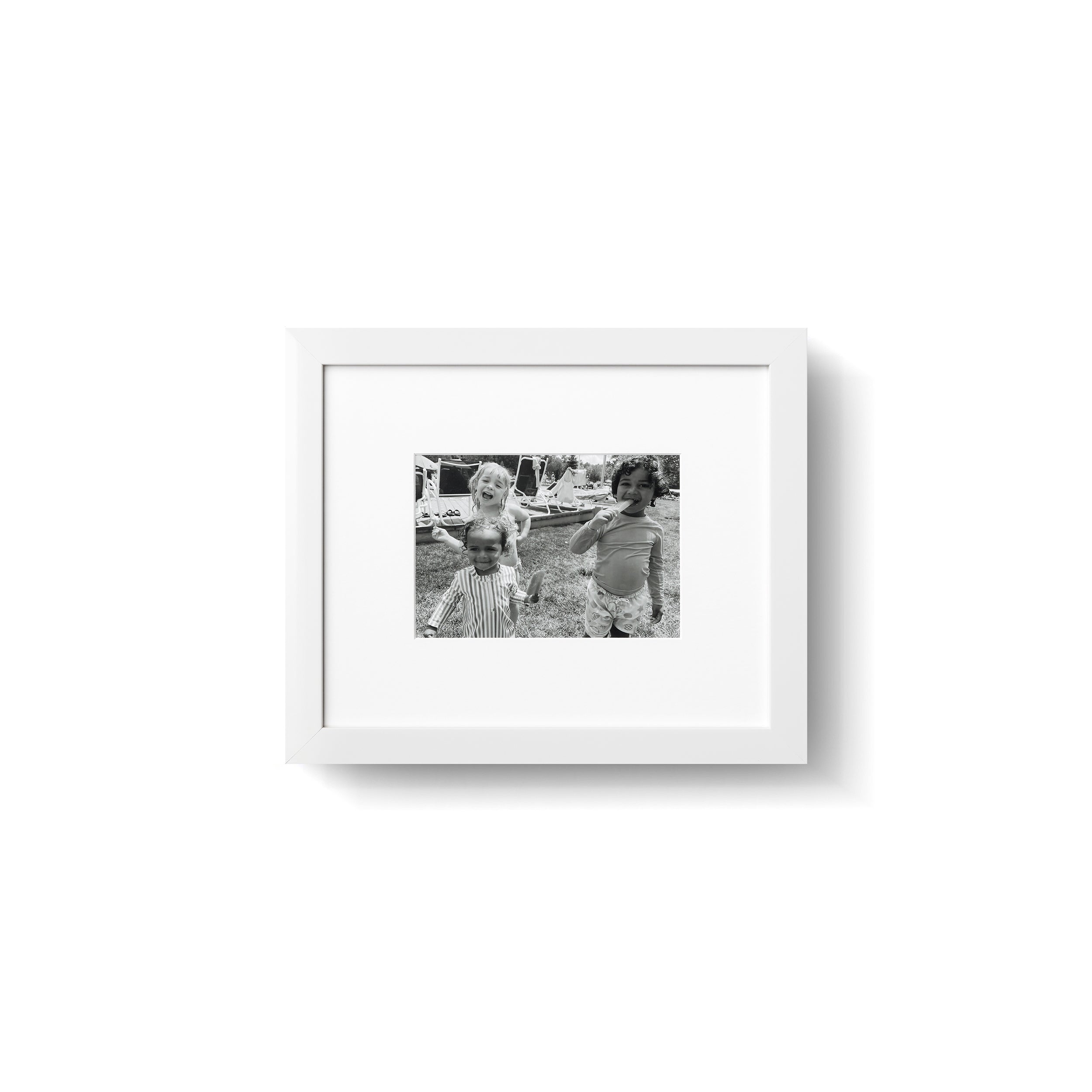 White Gloss – Framebridge