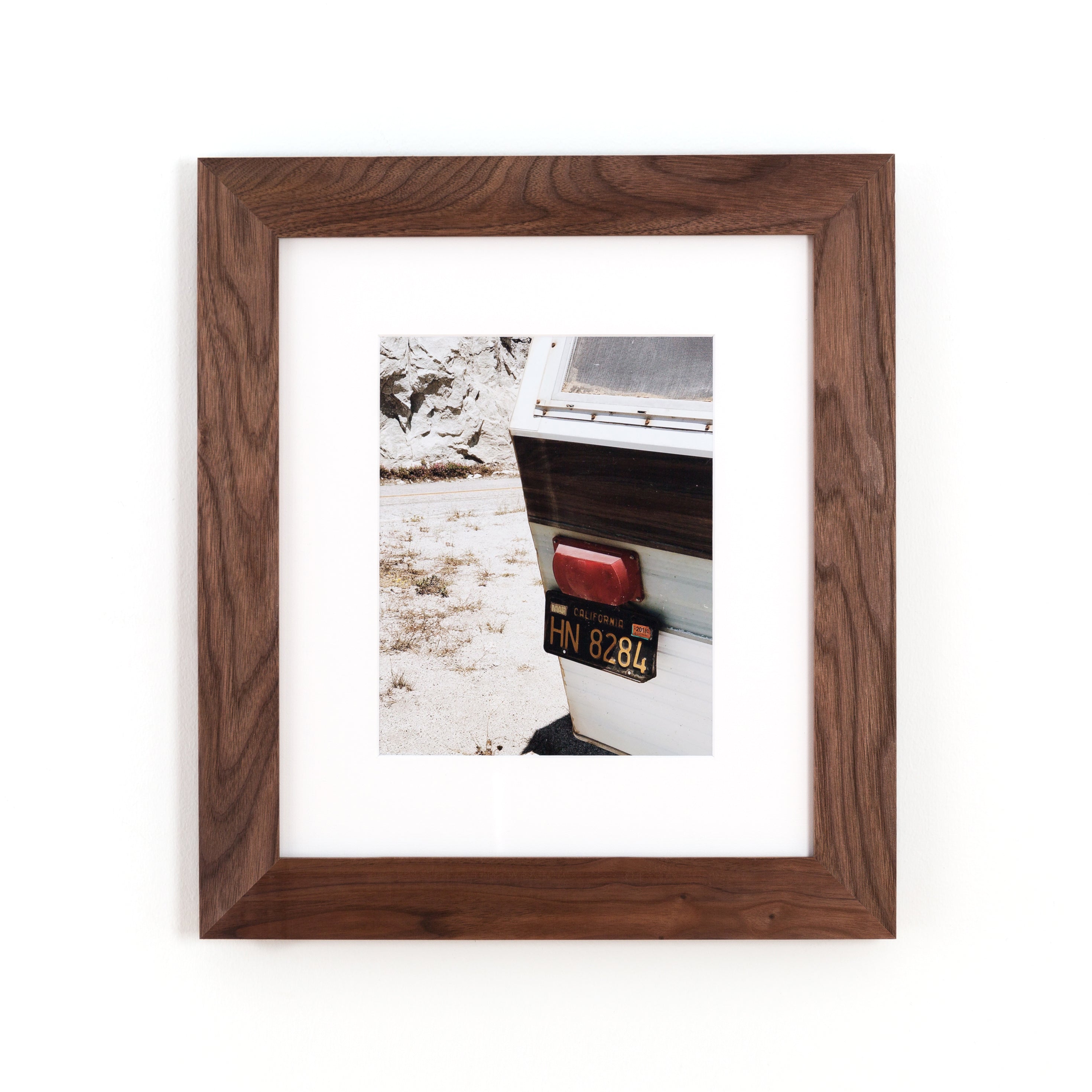 Walnut Wide – Framebridge