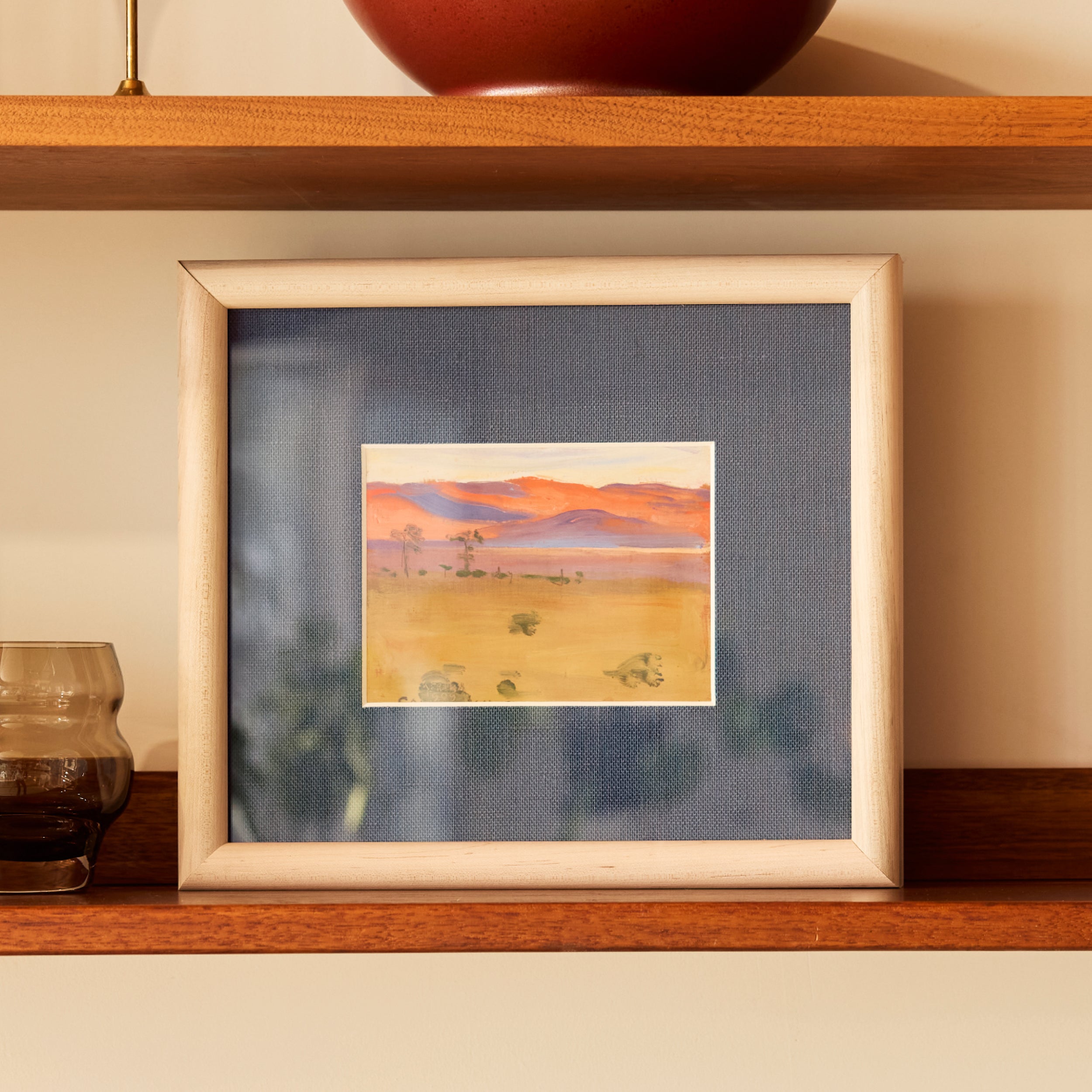 Bleached Maple Round with Navy Linen Mat – Framebridge